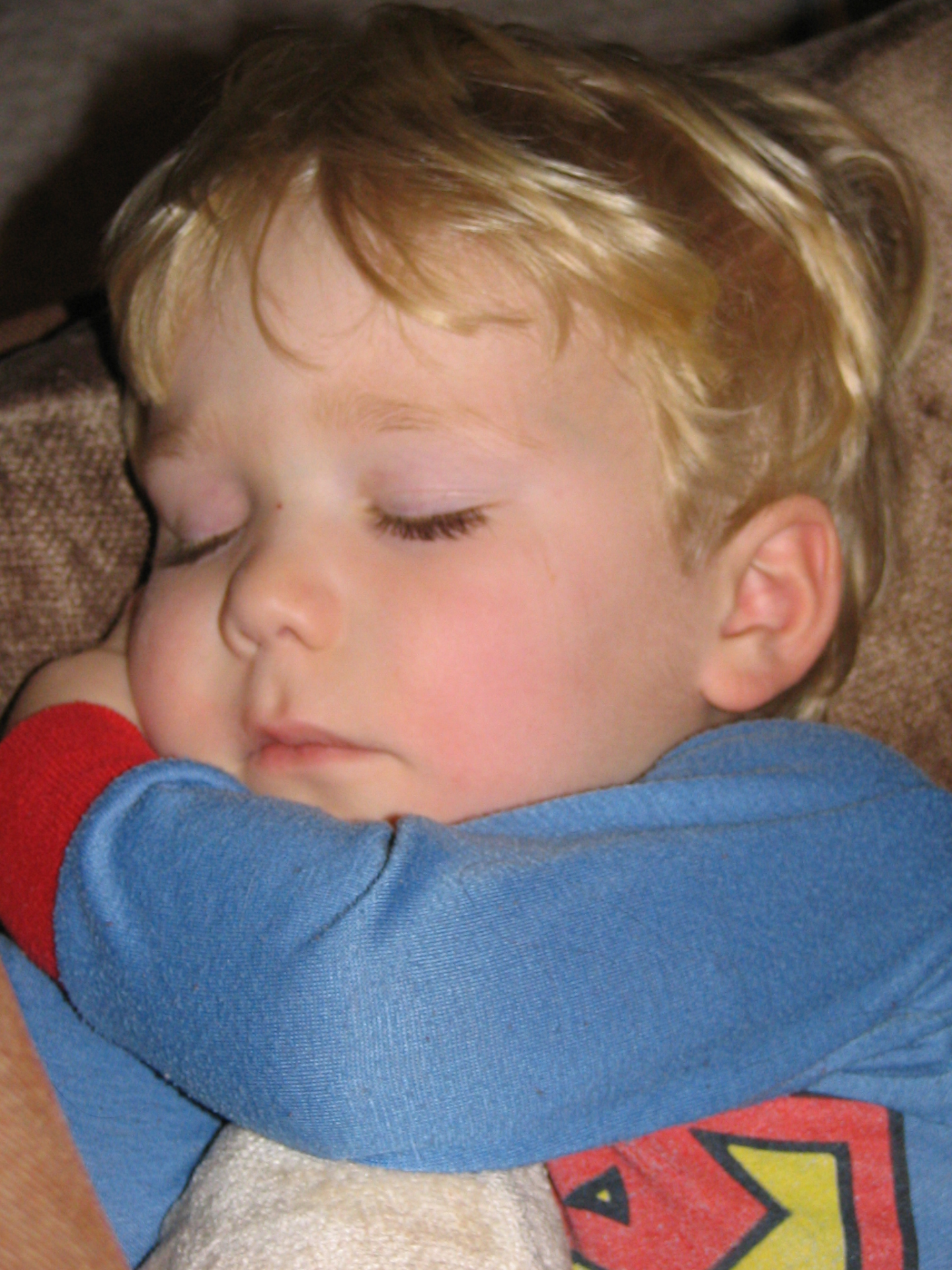 How To Help Kids Sleep Well: 28 Great Tips - Six Star Family Fun