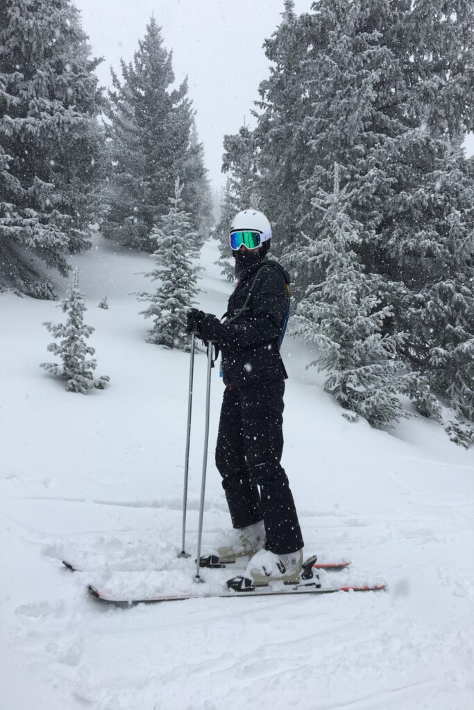 Essential First Time Skiing Tips And Advice For Beginners - Six Star ...