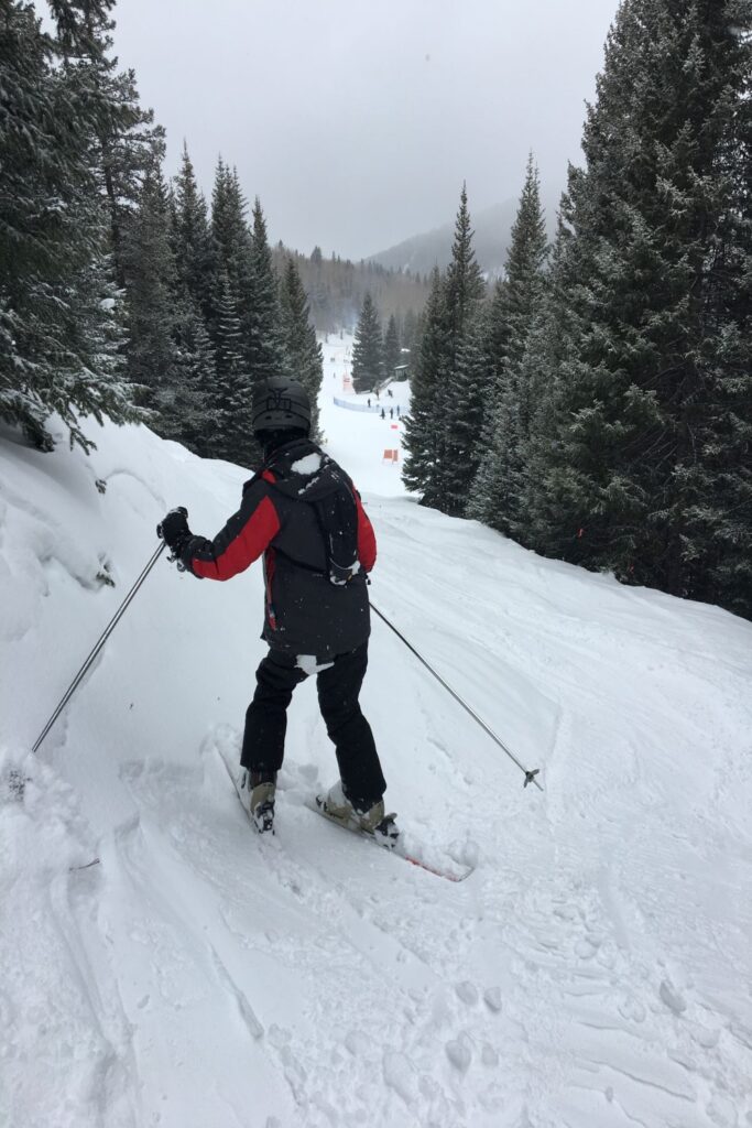 Essential First Time Skiing Tips And Advice For Beginners - Six Star ...