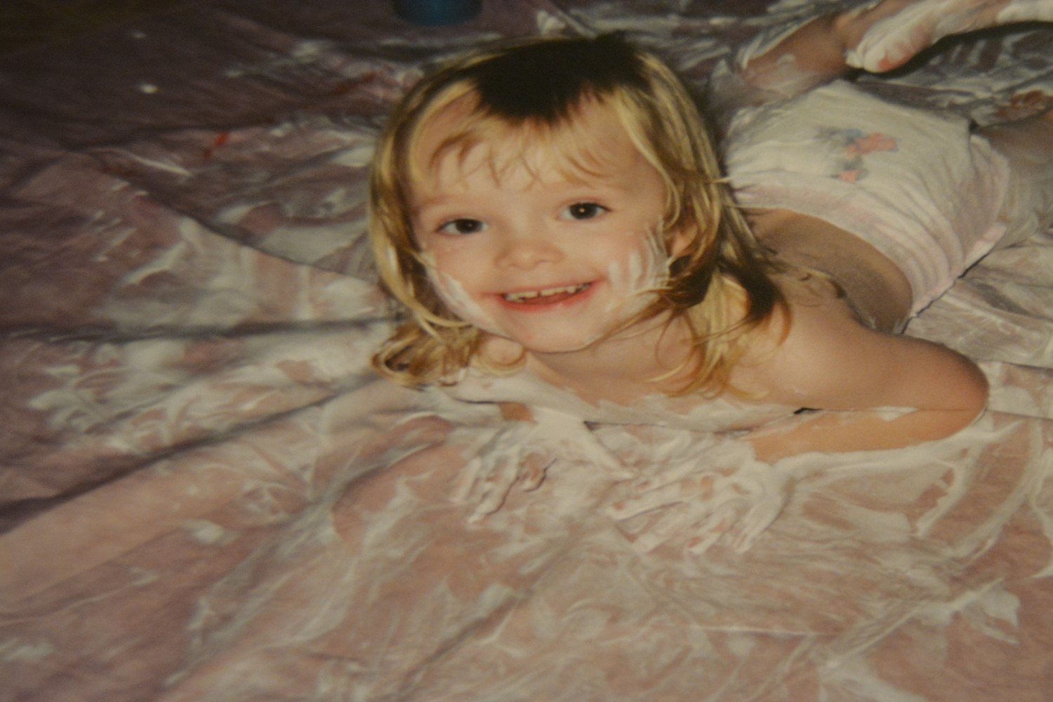 How To Help Your Kids with Messy Play - Six Star Family Fun